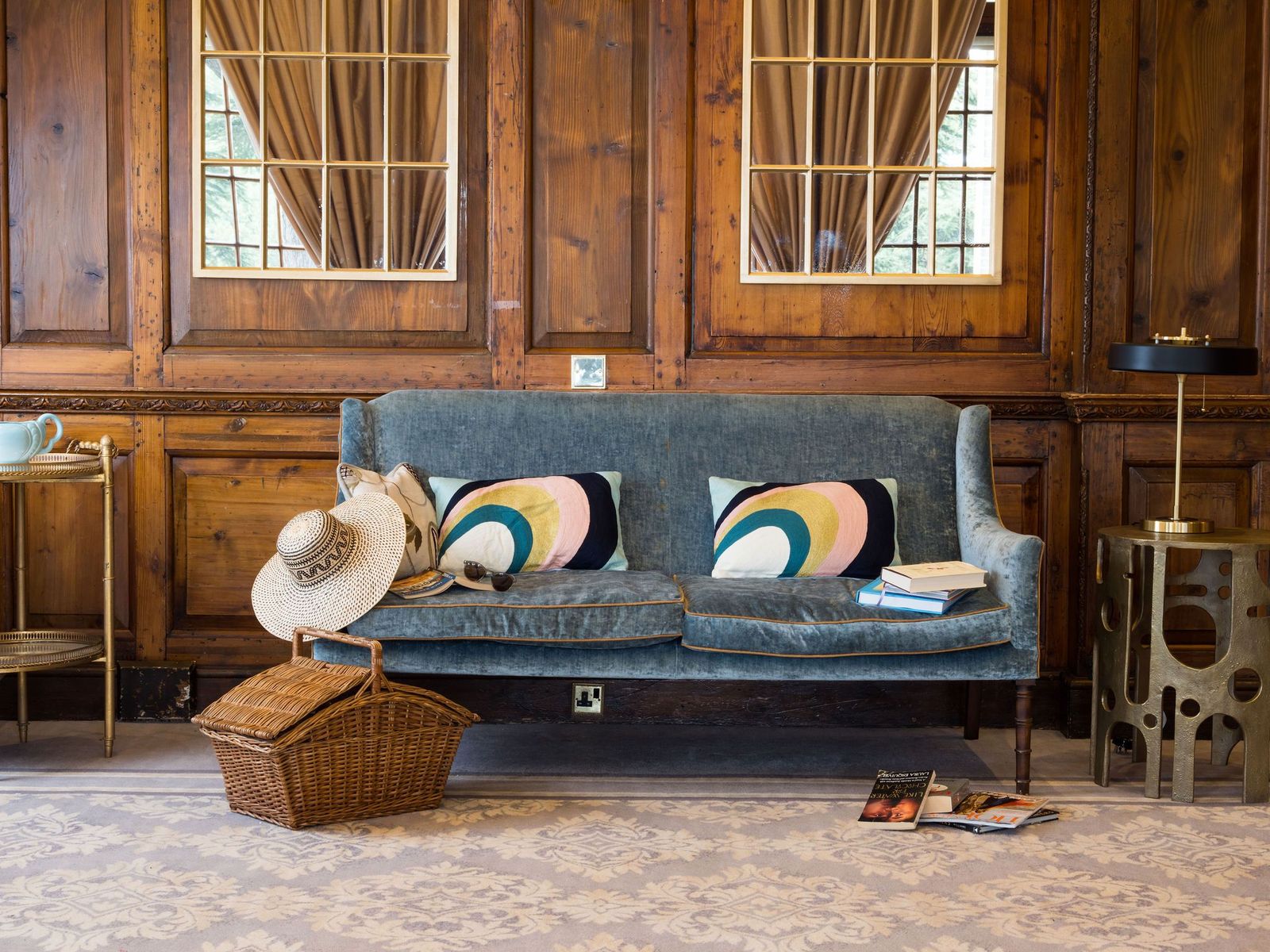 Residential Furniture Hire Central London | Lounge and Linger Ltd